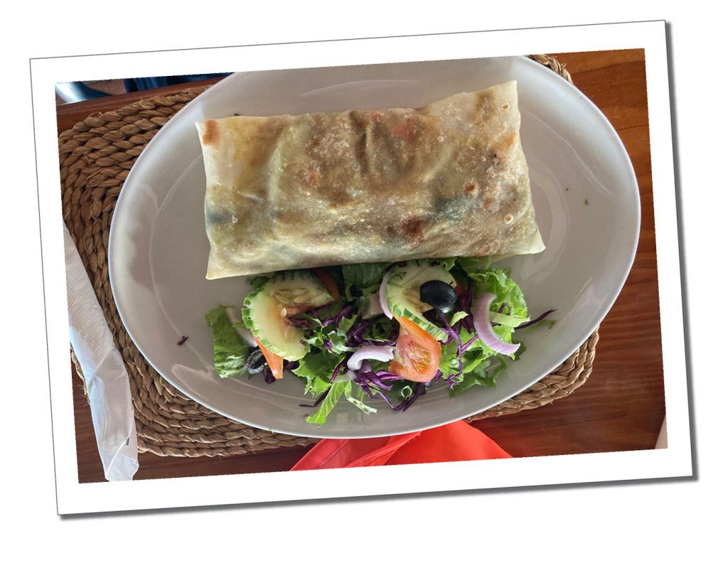 Eating Alone in a Restaurant – 21 Essential Tips for Solo Travellers ...